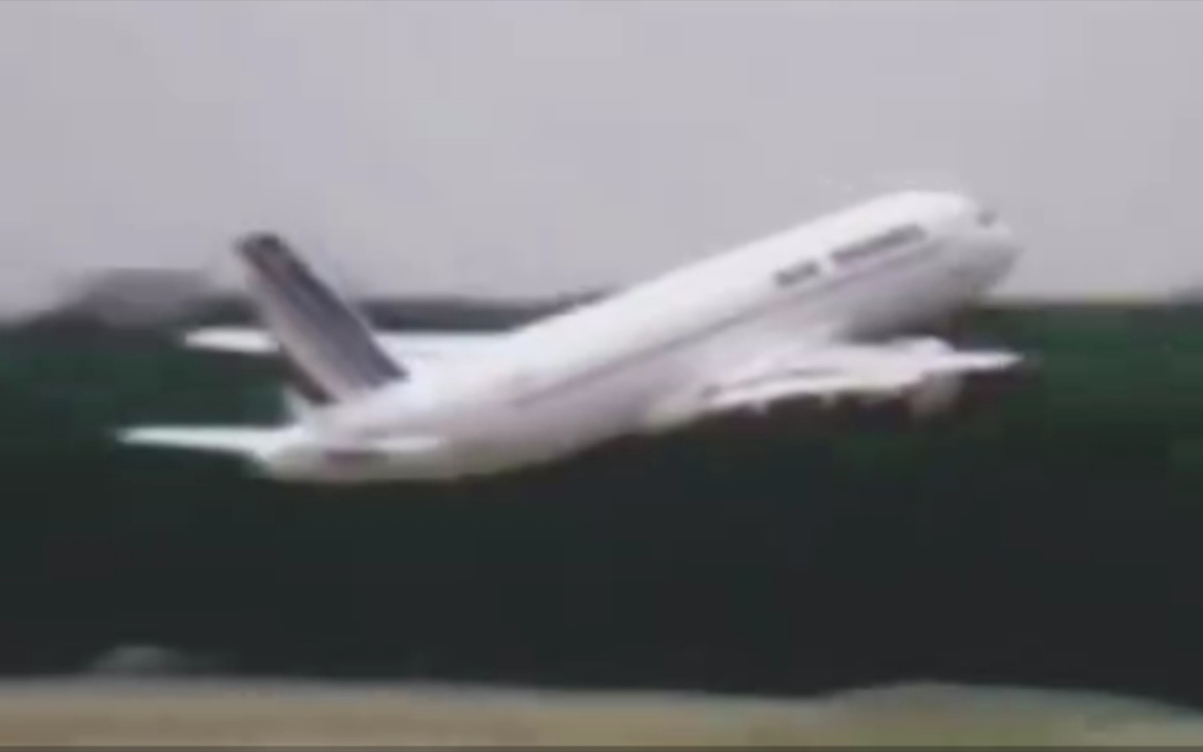 空客A320主警告循环一分钟