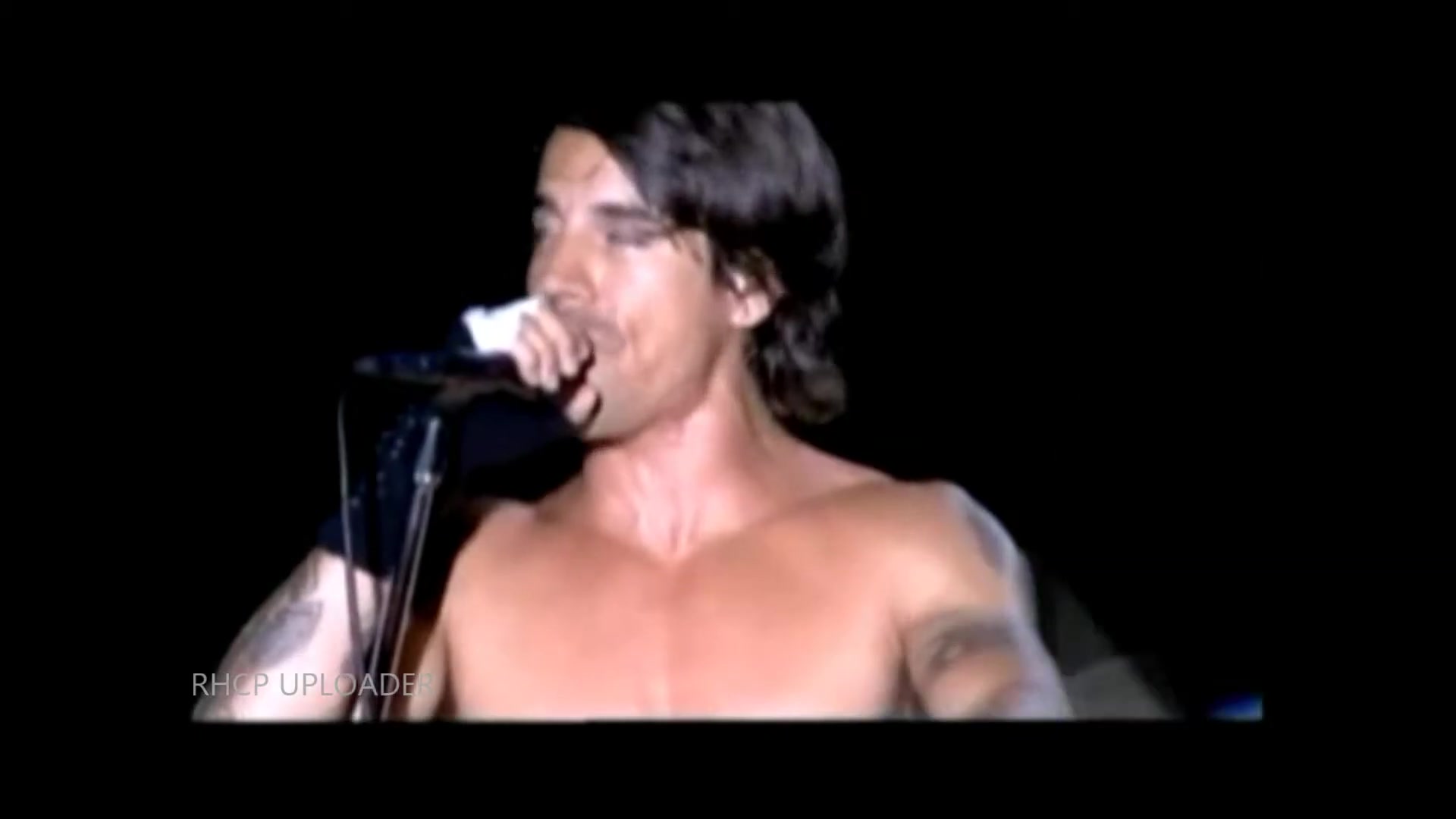 Red Hot Chili Peppers - 2002.7.28 富士摇滚音乐节 现场 (PROSHOT)
