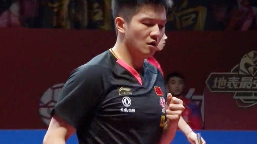 地表12强樊振东4:2战胜许昕,樊振东再次荣膺“樊百万”称号!