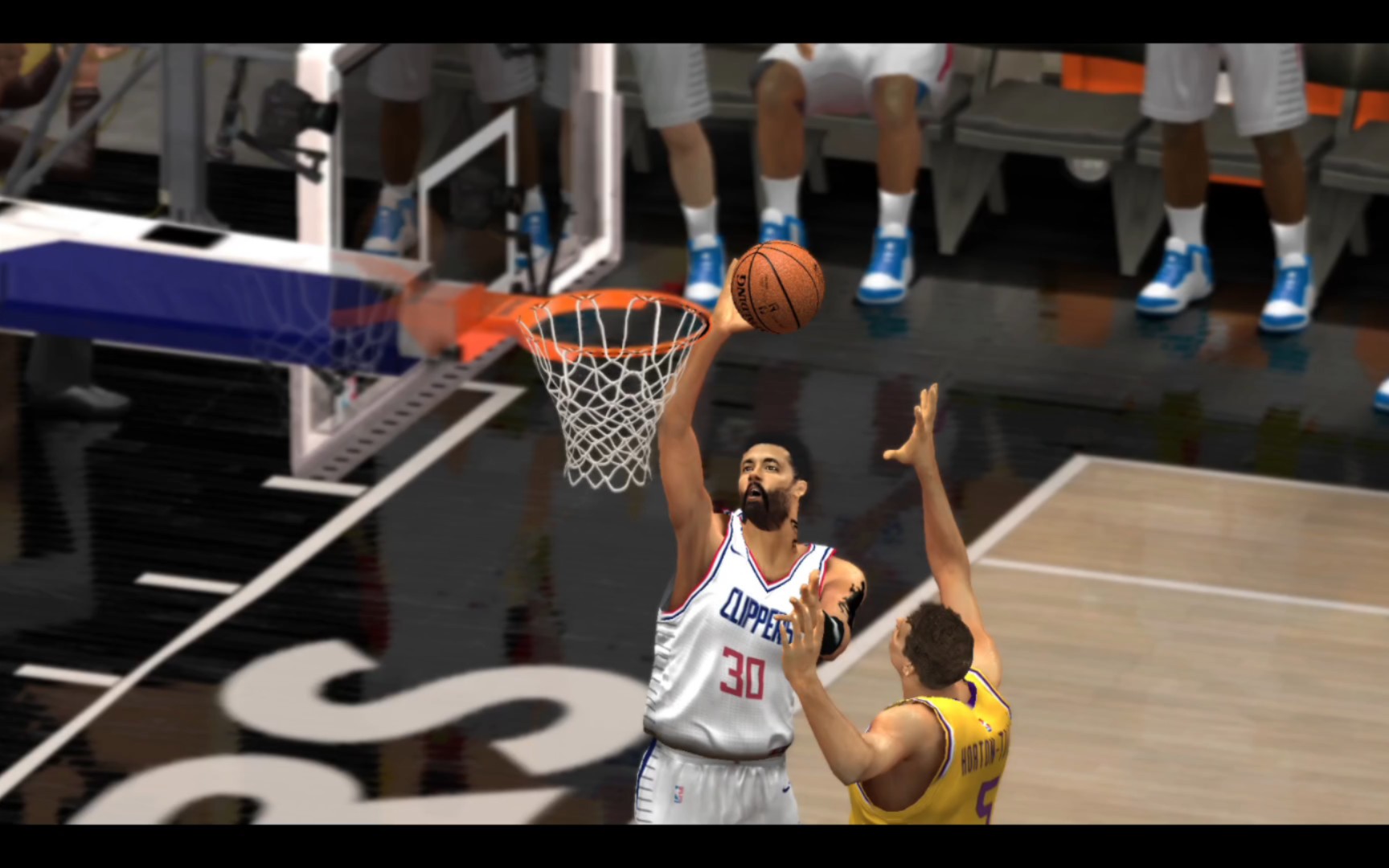 nba2k20手机版精彩操作