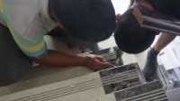 实木楼梯安装视频 实木楼梯护栏安装教程