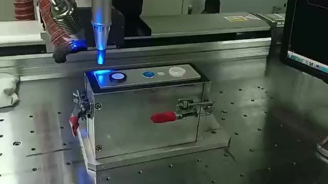 2000瓦自动连续光纤激光焊接机无缝钢管焊接工艺,焊接效果好