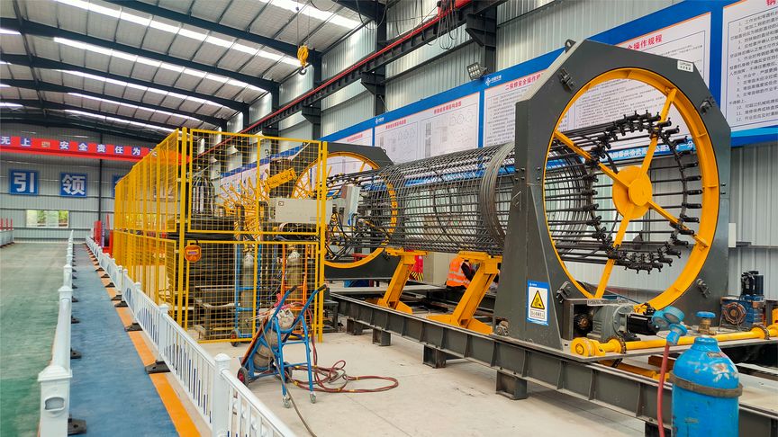 全自动数控钢筋笼滚焊机,全自动焊接钢筋笼,实拍重庆调试现场