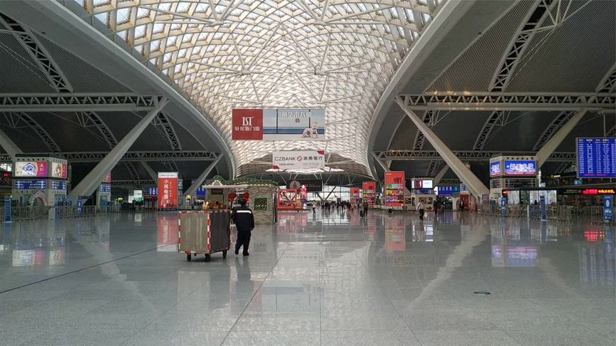 湛江高铁站和广州高铁南站