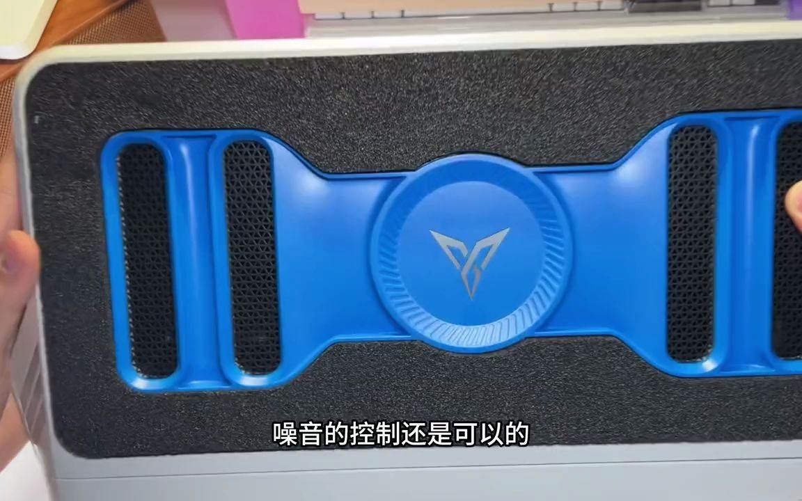压风式笔记本散热器大横评!哪个才是散热王者? 热点 热点60秒 笔记本...