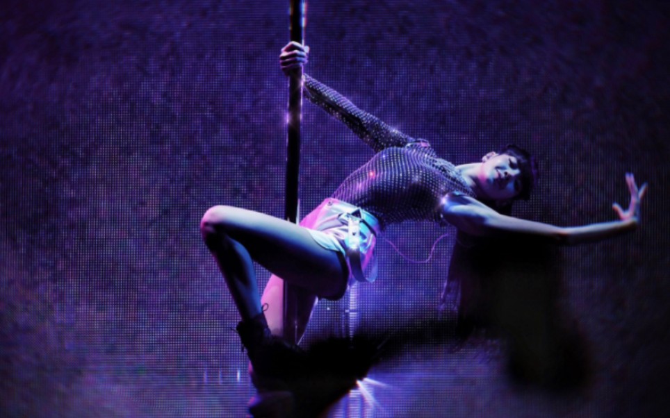 LISA完整版钢管舞视频,真的好绝!