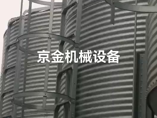 养殖场自动喂料料线实图