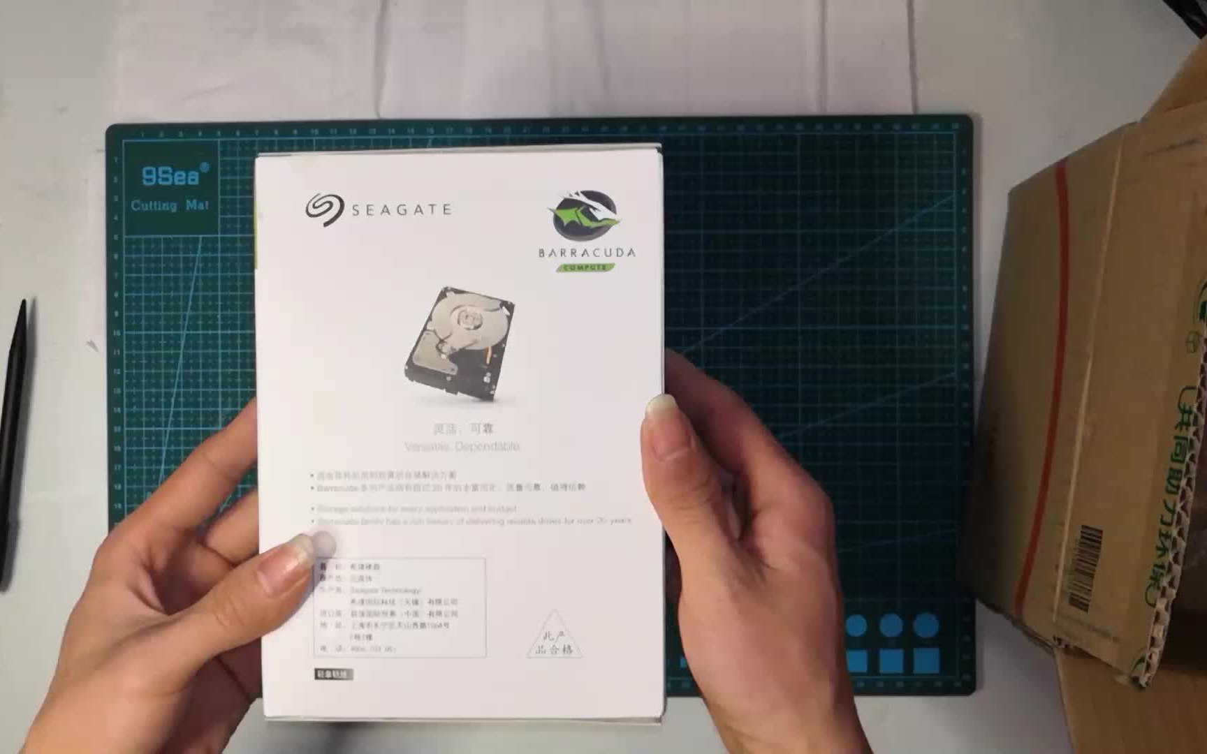 新到的希捷hdd-1tb简单开箱
