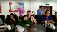 省劳模代玉侠在座谈会上发言