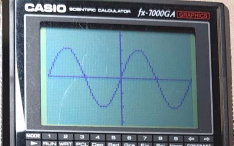 世界首款图形计算器的第二版fx-7000ga开箱