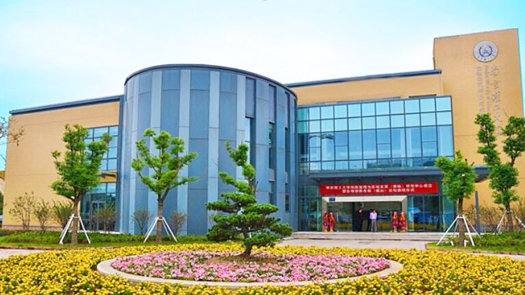 这三所大学每年退学率最高,上百人拿不到毕业证,毕业生都很牛