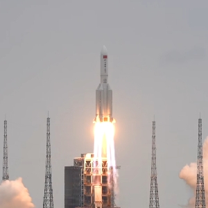 星条西落_红日东升 