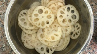 泡莲藕片的水切记要留下,作用厉害又实用,轻松省下不少钱