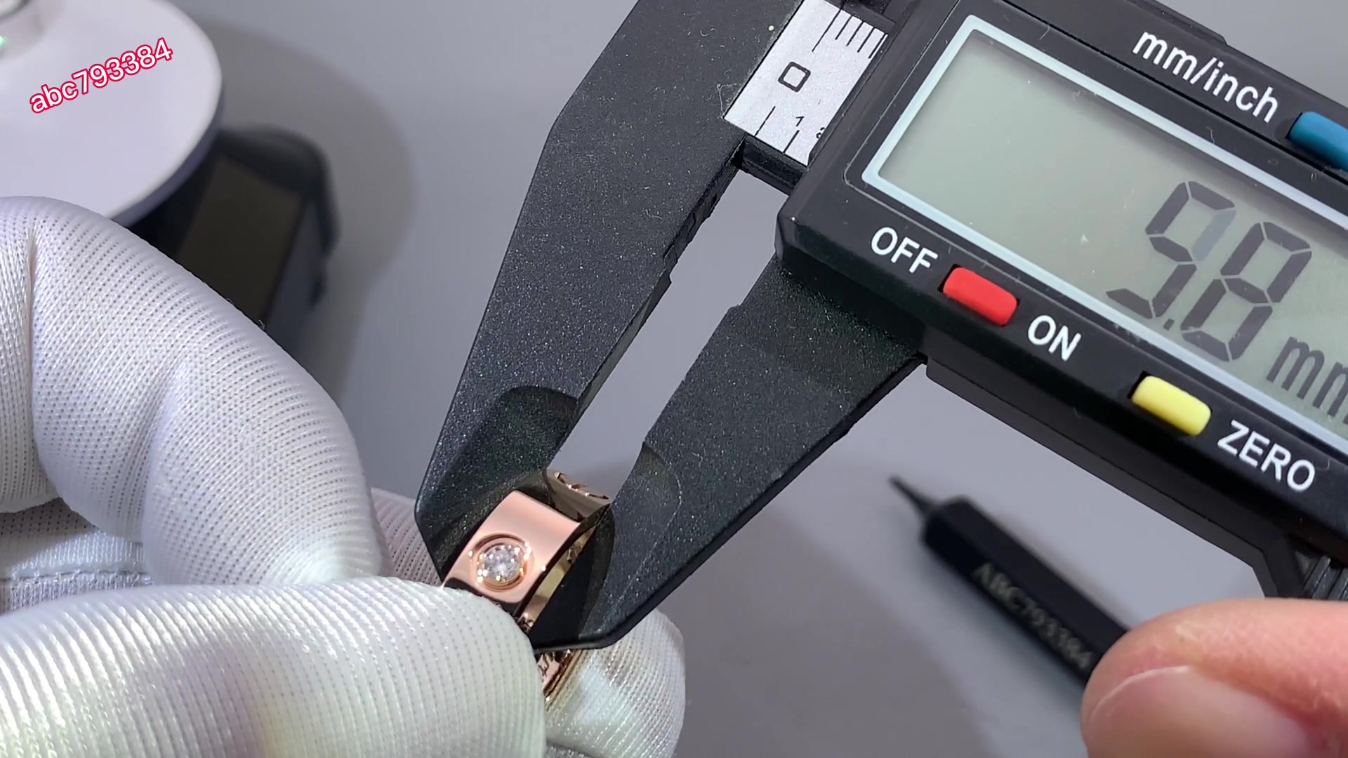 小江珠宝:卡地亚三款戒指经典款,什么材料视频讲解分享给大家!