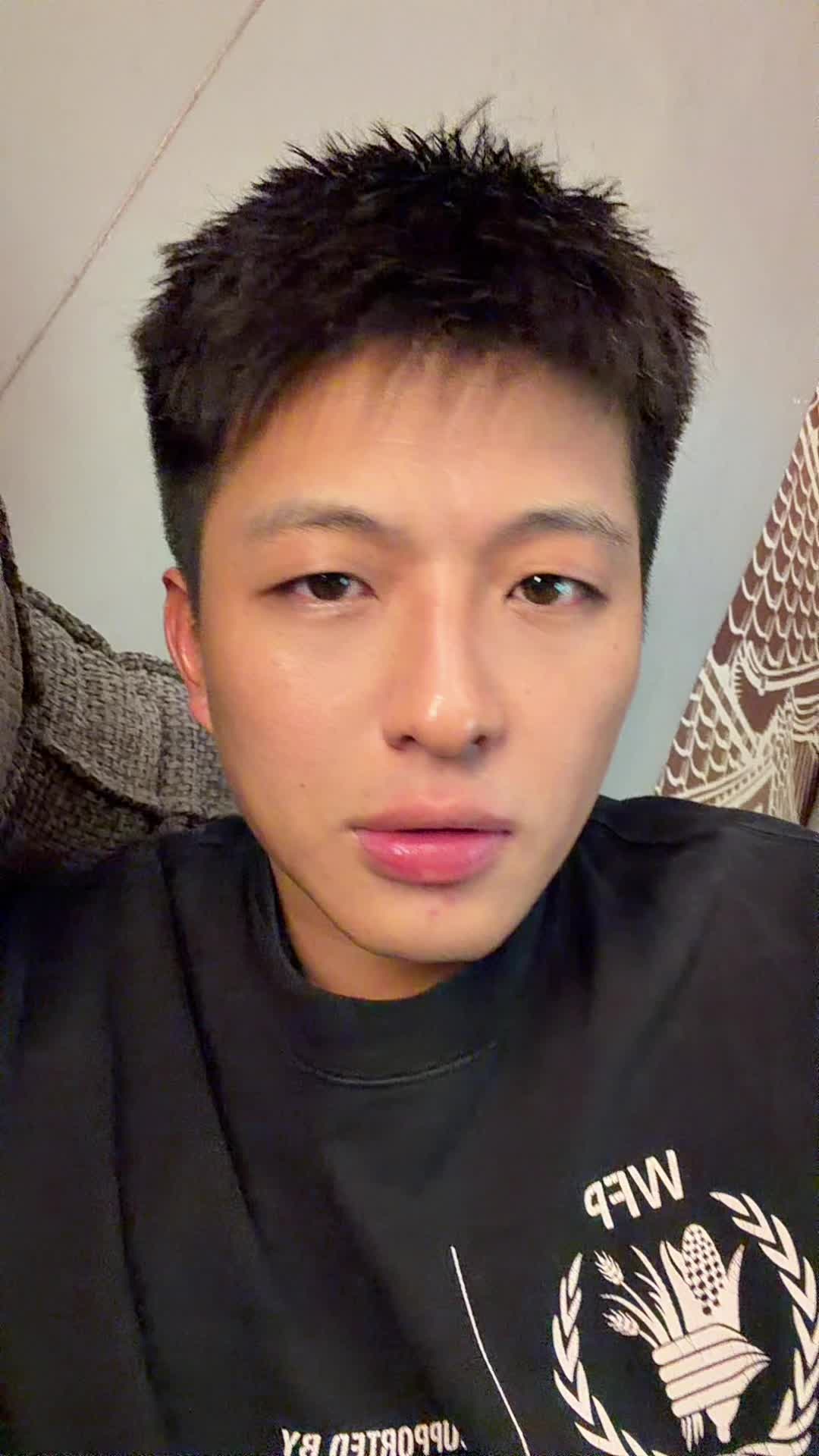 ...付费算法的核心两个字:对赌,你设置个roi目标,系统根据你产品,定价...