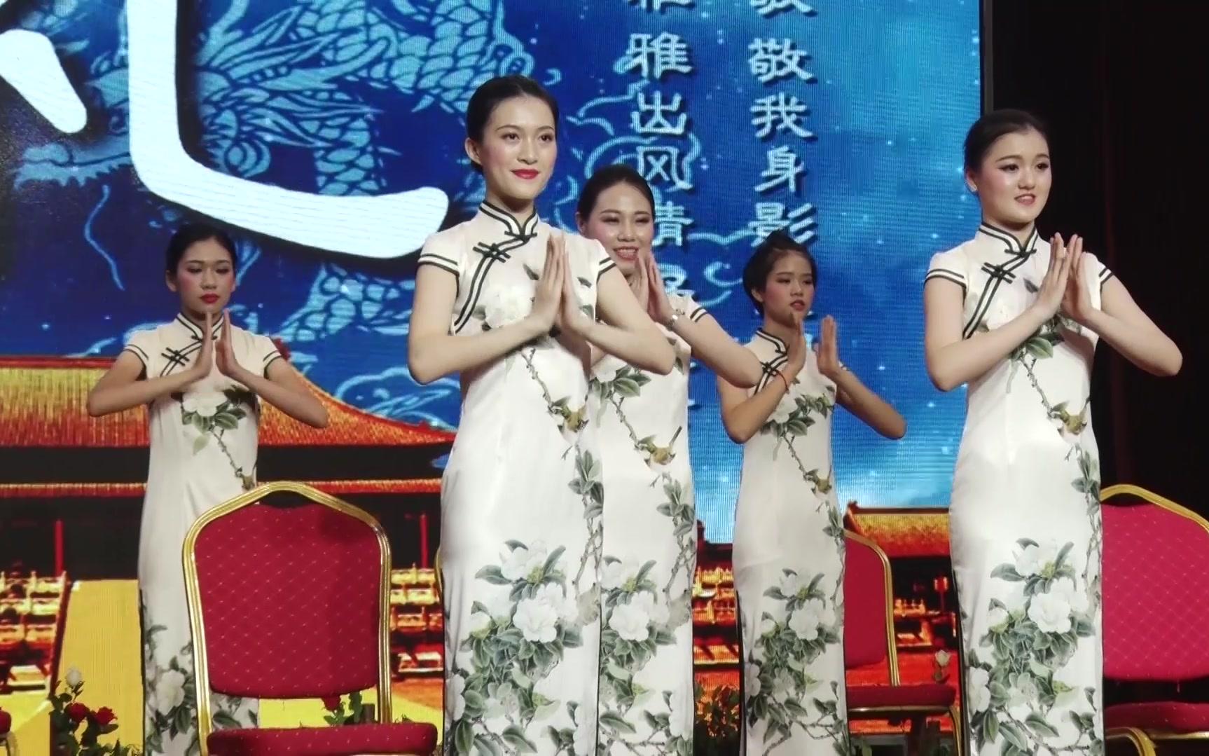 礼仪舞【蓝天芭蕾艺术中心】两周年庆典《礼》