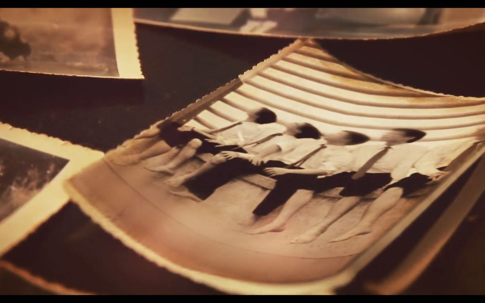 110怀旧复古回忆老照片相册图片展示同学聚会视频片头ae模板动态...