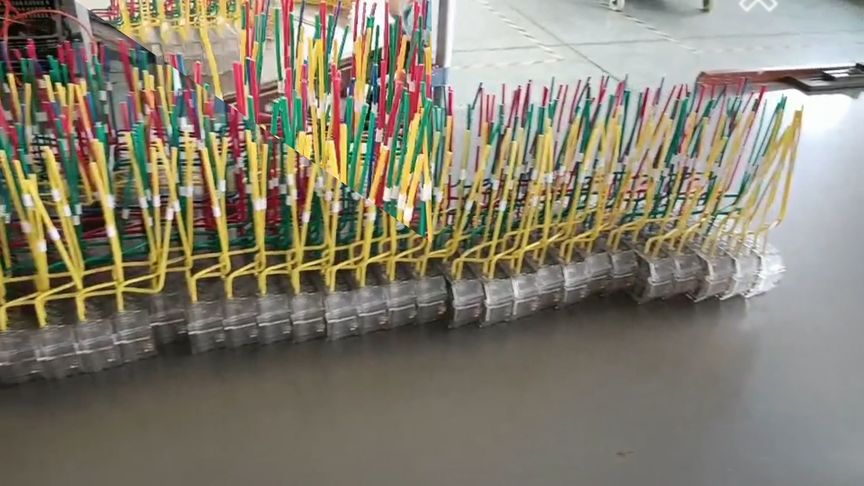 三相四线接线盒 #半自动化生产线 #线束加工 #塑料电表箱