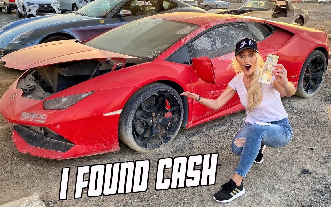 迪拜废弃豪车市场,全是捡漏车,车里还有土豪遗留的现金