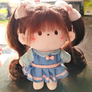 宝藏王三岁老师 