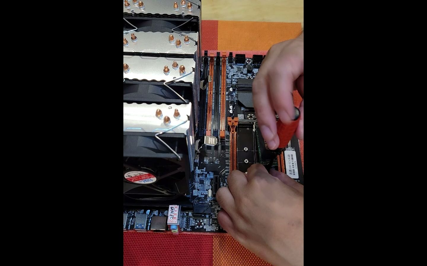 2022年装了台双路X99+E5-2683 V3+32G DDR4(下集+简单测试)