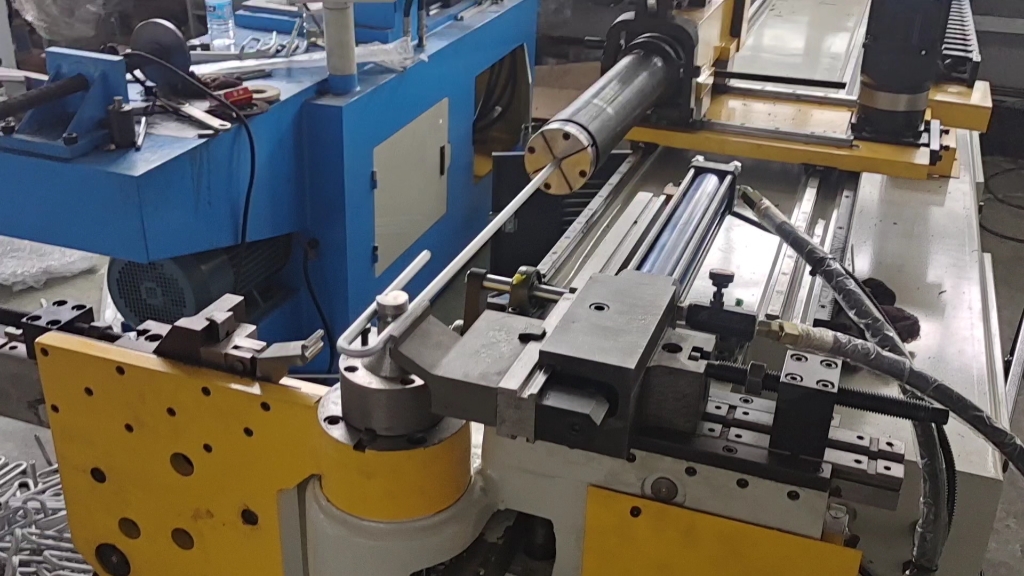 数控蛇形管弯管机视频,冷凝管弯管机,