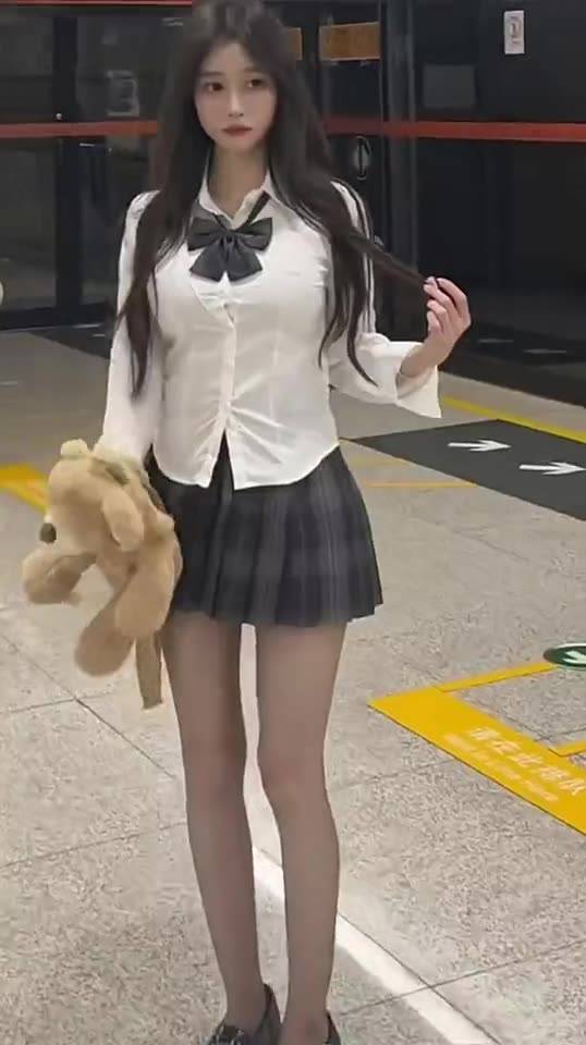 出门出一身汗,你愿意帮我洗衣服吗
