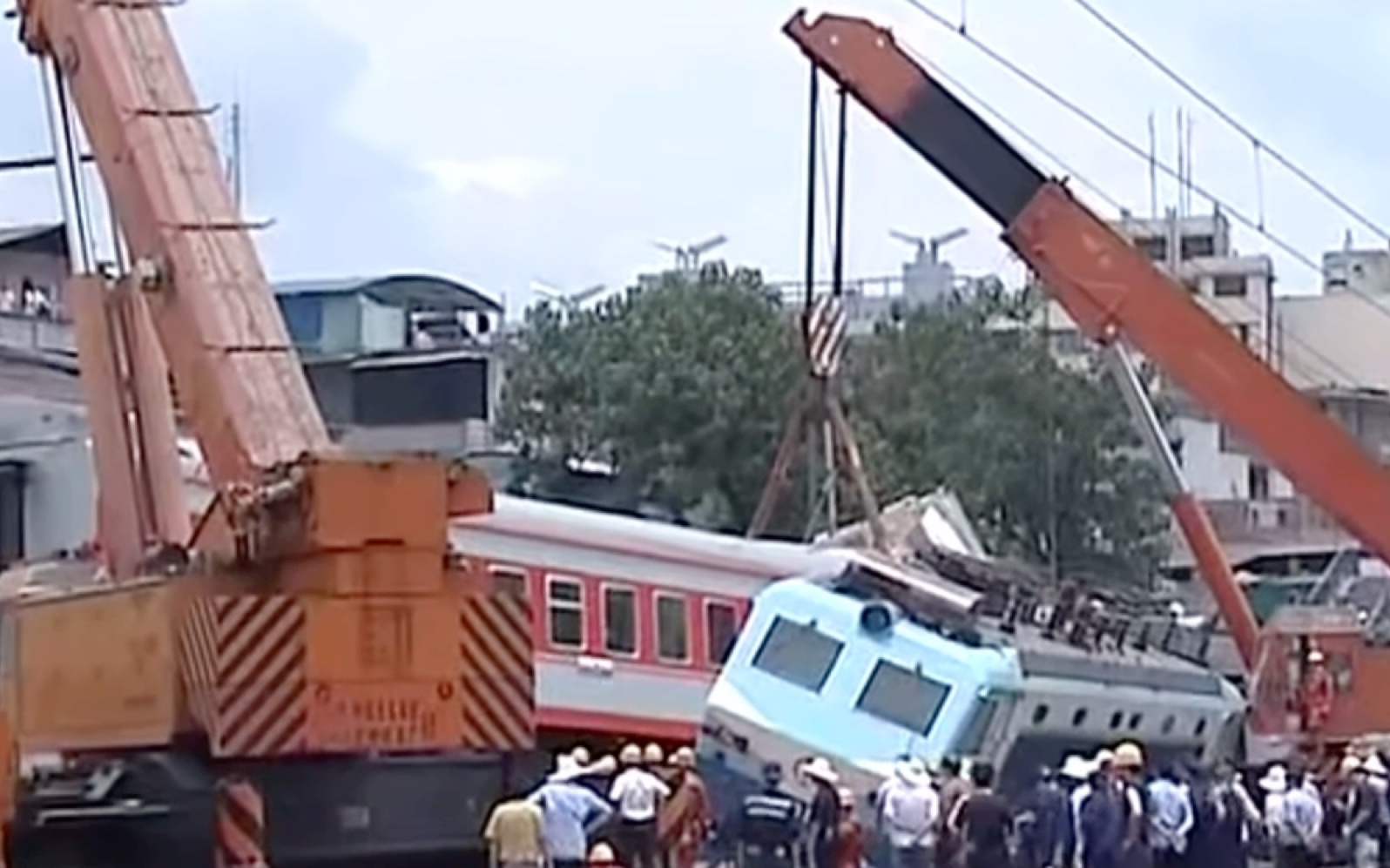 【搬运】《不该遗留的防尘堵底盖》铁路安全宣传片