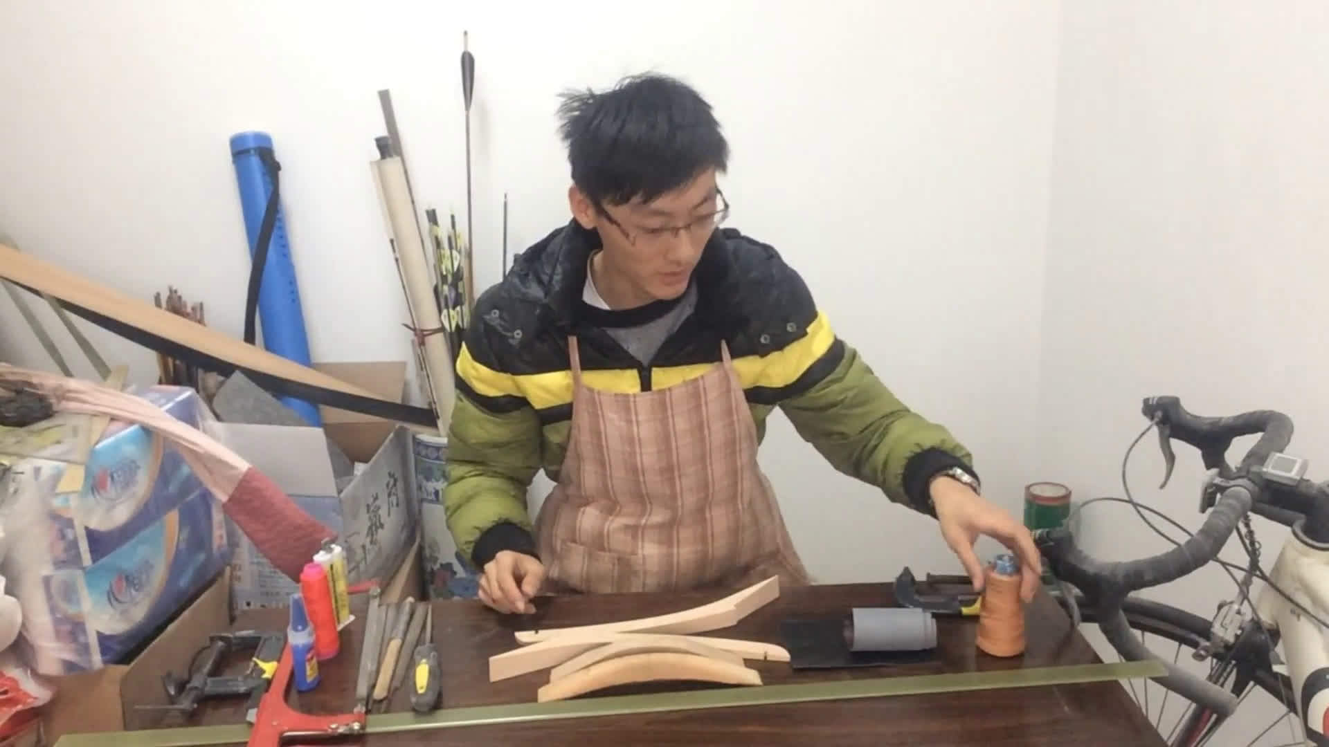 《狗骑说传统》系列传统弓箭教学视频第一期:玻片弓制作的准备