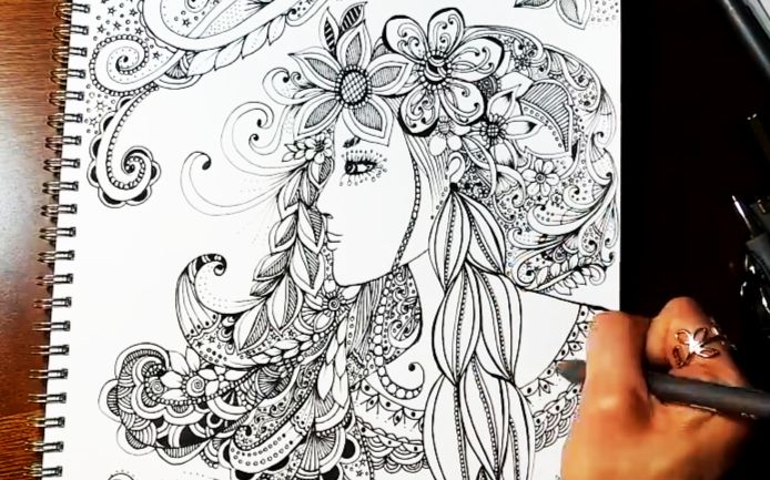 用禅绕画法画一位美女,太难了只能欣赏