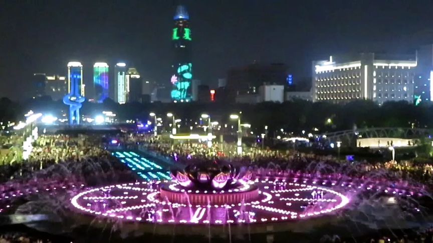 美丽的泉城夜景～灯光音乐喷泉(完整版)