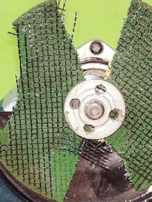 角磨机不分反正随便用太危险,老电工反复提醒,只有这样装才安全