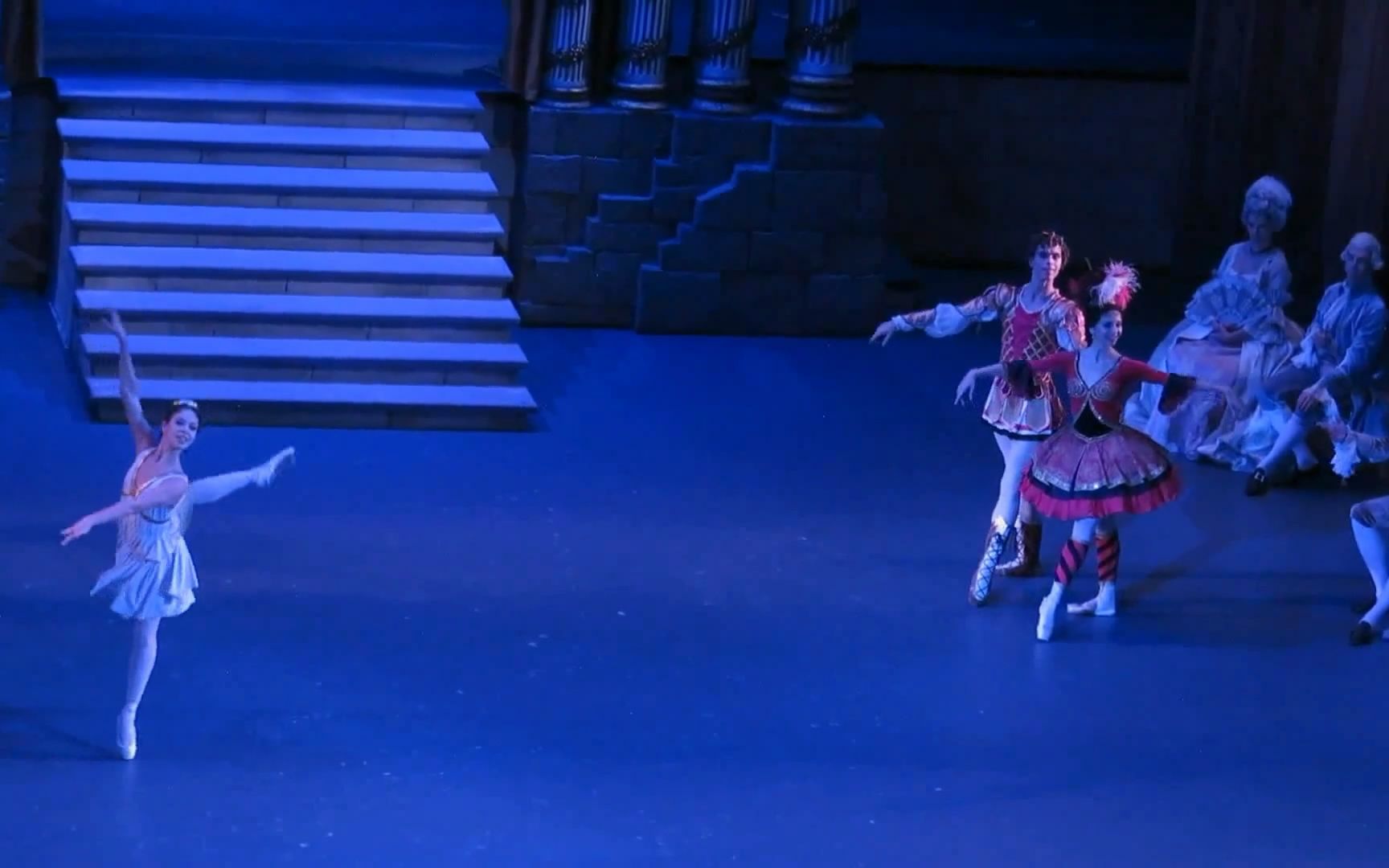 【芭蕾】舞剧《巴黎的火焰》一幕片段戏中戏,夫妻档Tikhomirova与...