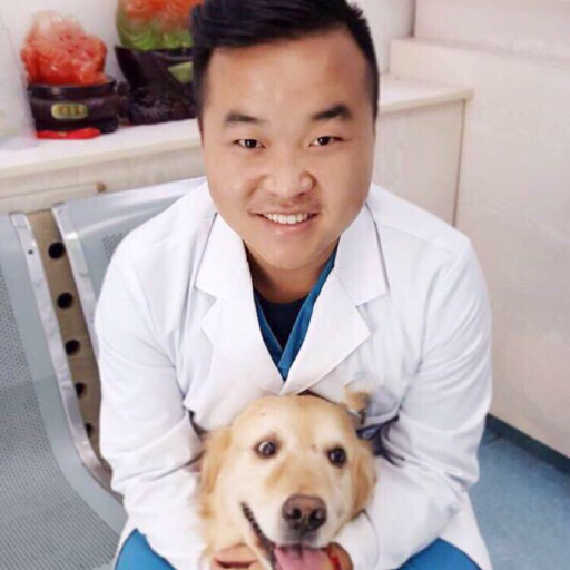 硕士宠物医生老田 