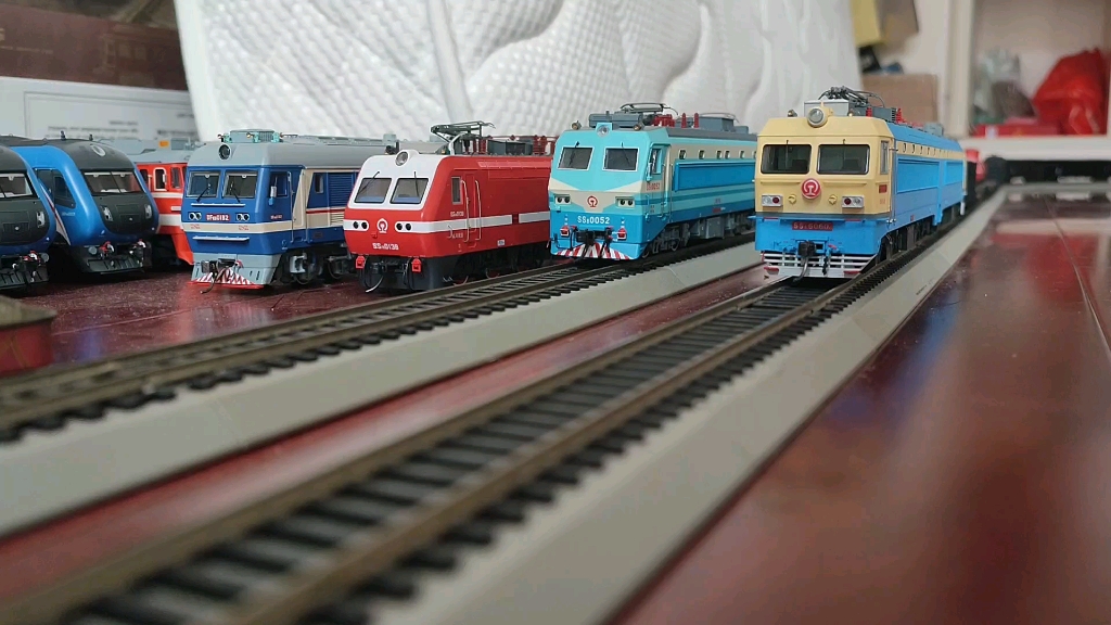 【模型运转】SS4G-6060沈局苏段牵引货列运行