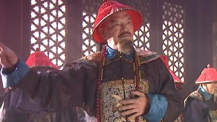 察言观色是管理者的必修课,看看班布尔善的这个眼神代表什么意思