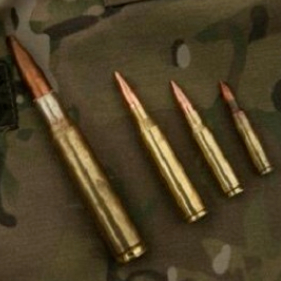 肥皂水泡方便面 