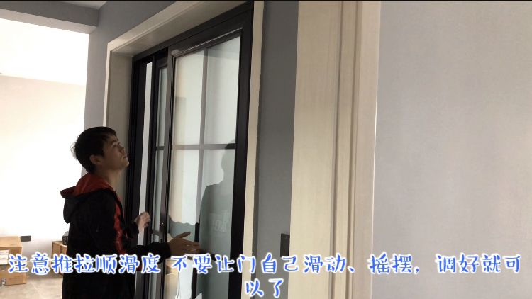 家里有推拉门的可以看看,这样安装,你也可以,很漂亮很不错