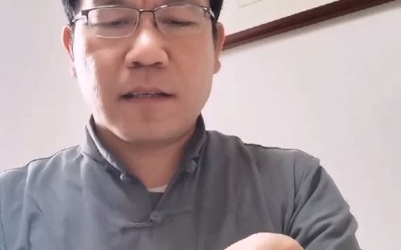 再发一个吸管做乐器