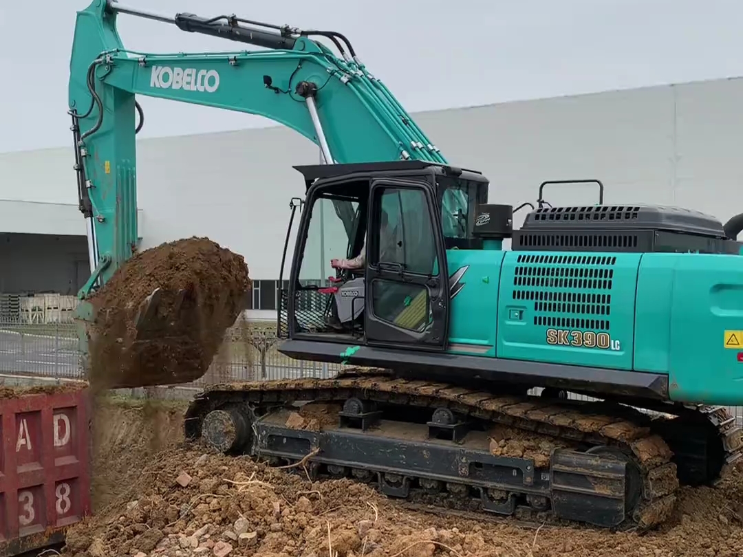 神钢挖掘机,也就能干土方了