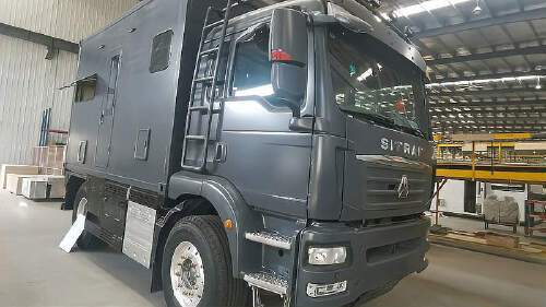 唯一加长汕德卡房车!电动升顶解锁双层空间,移动豪宅新体验