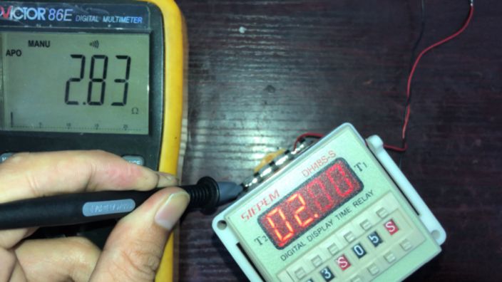 实物讲解分析!双延时时间继电器、维修电工接线时往往忽略的一点