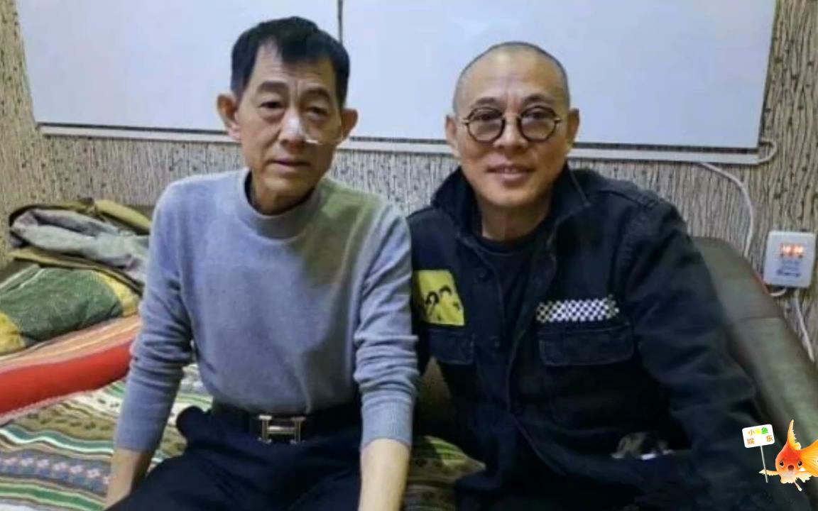 网曝李连杰二哥因喉癌去世,葬礼现场李连杰失声痛哭悲痛欲绝