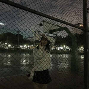 黑不溜秋陈秀鋆 