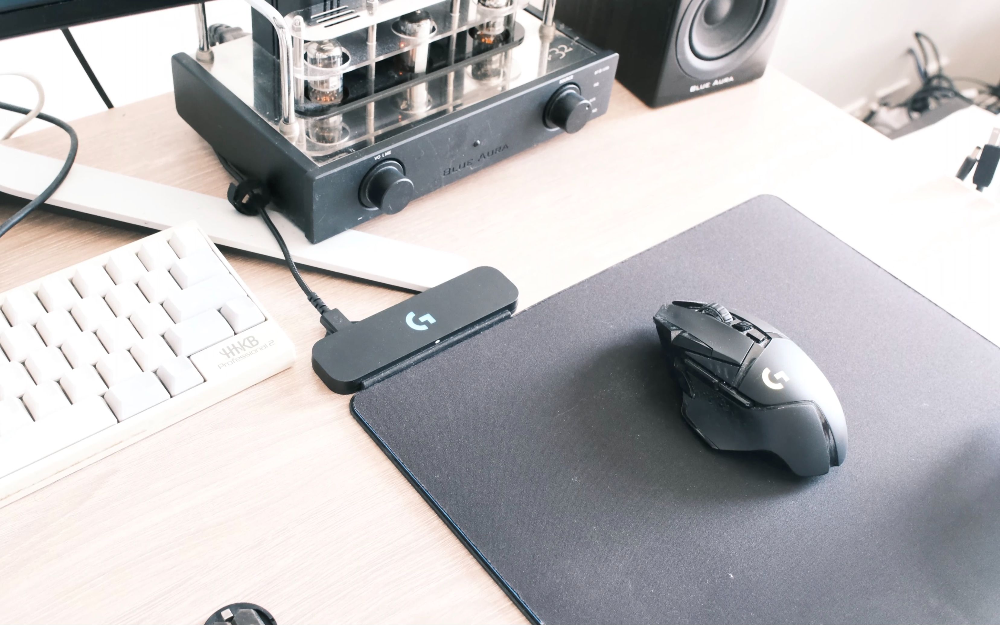 开箱体验 logitech 罗技无线充电鼠标垫 powerplay