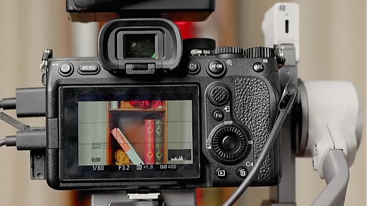 大疆新款云台稳定器7891,手持拍摄稳如平地,旅行短视频更流畅,轻松...