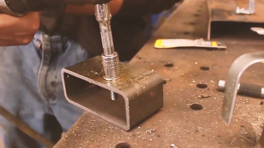 现代机械|当钻头遇上丝锥,钻攻一体效率提高三倍!