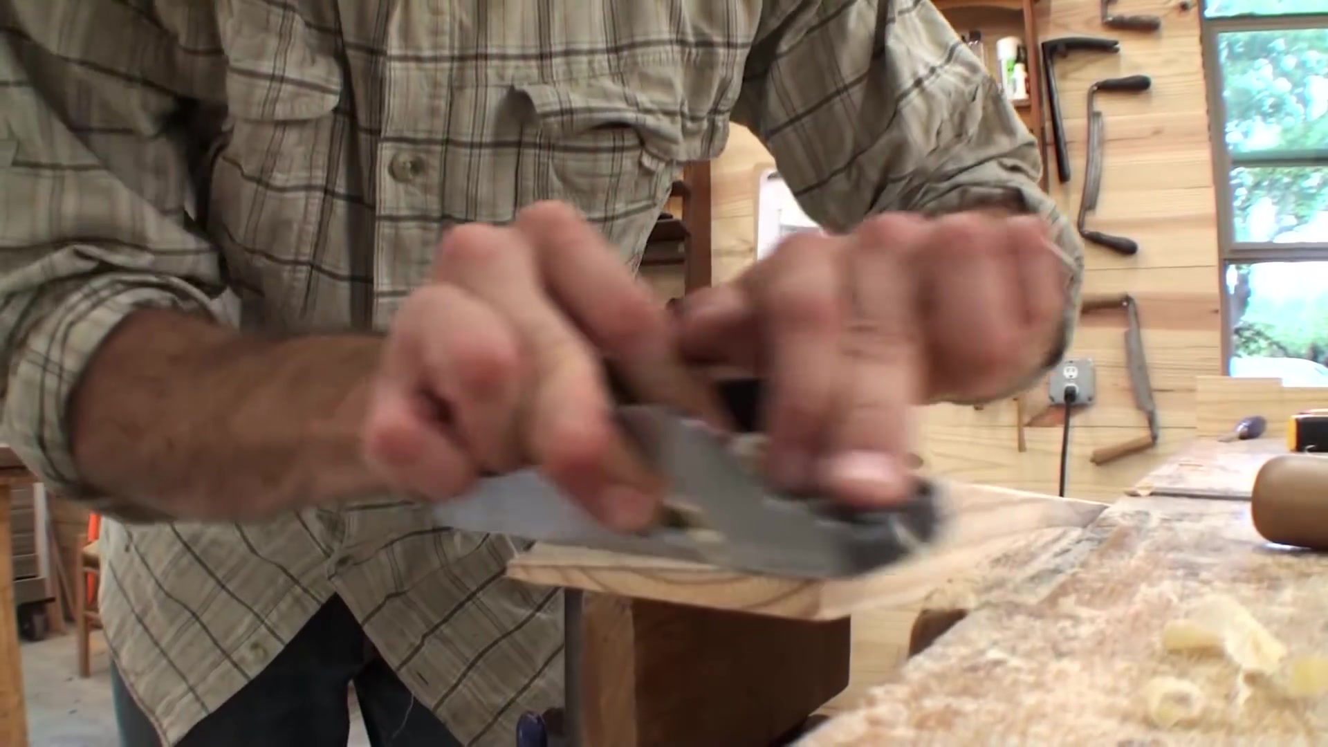 制作一个简单的锯木架,一劳永逸