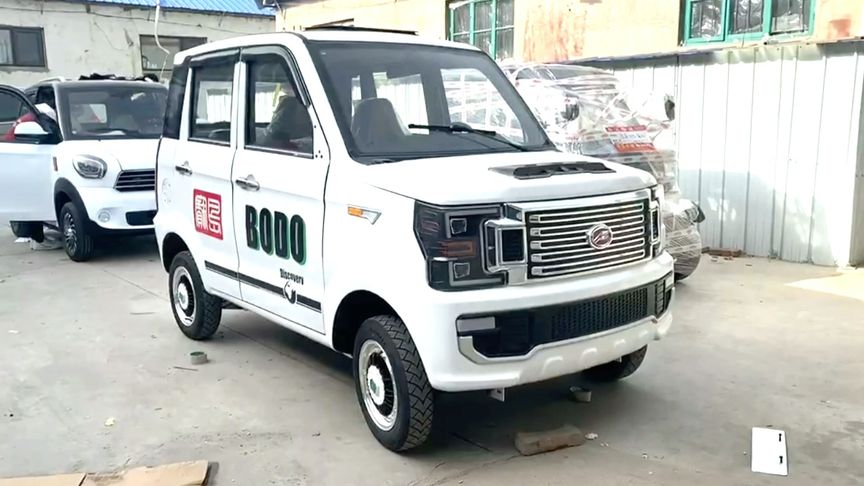 小伙买了一台电动车玩改装!看看效果怎么样!