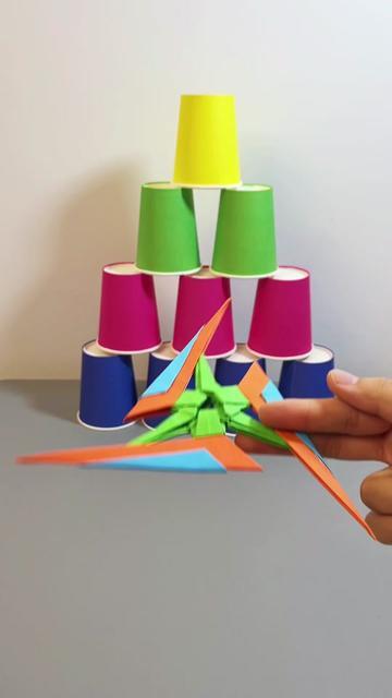 这个旋转飞镖也太酷了吧,快来折吧